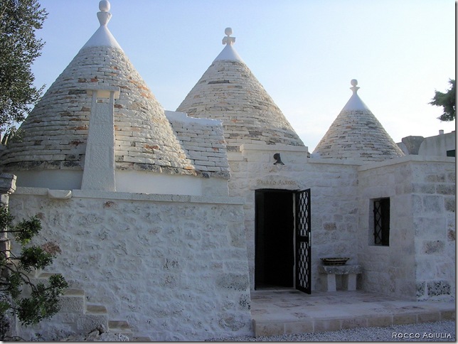DesignTies: Trulli unique Italian houses